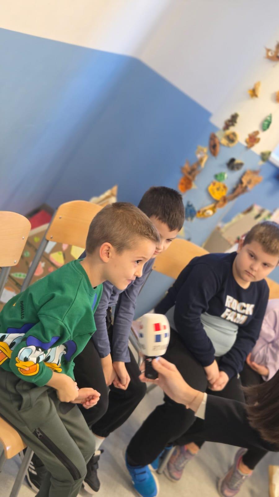 Djeca Mostara u eteru – priče, smijeh i recitacije iz Treće osnovne ...